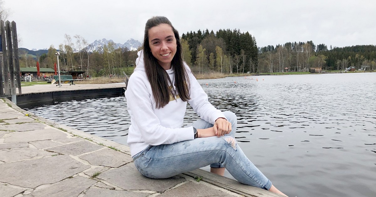 Victoria Mellitzer freut sich über die Ergebnisse - Langlauf